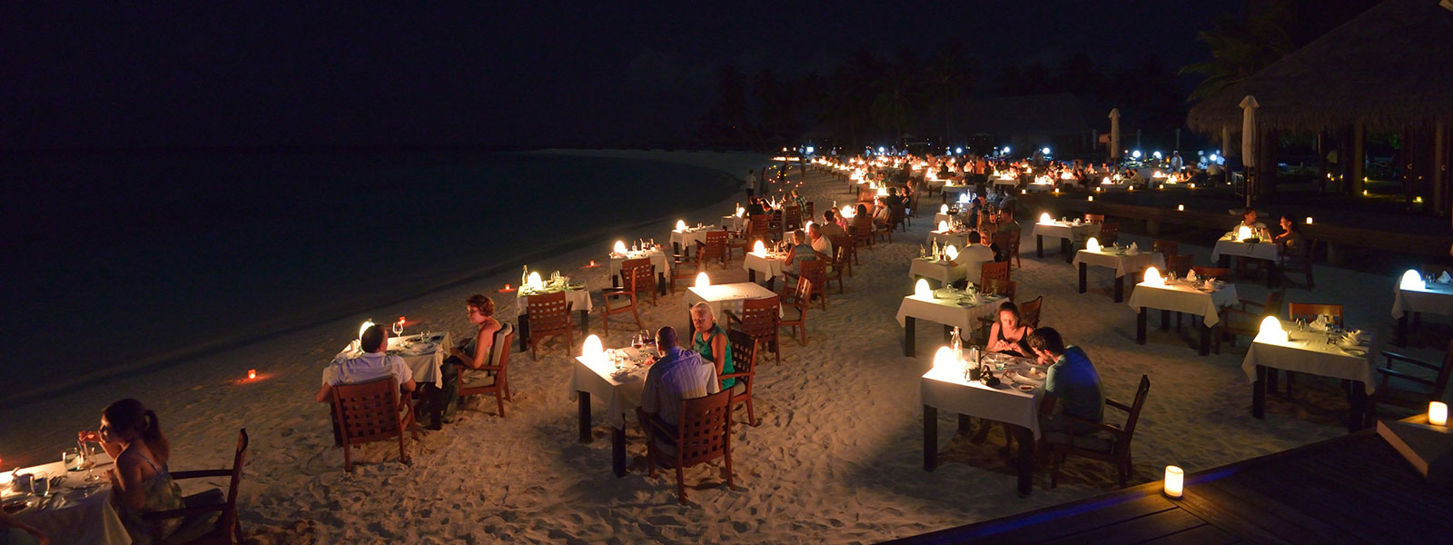 Veligandu Island Resort & Spa celebrate Earth Hour 2016